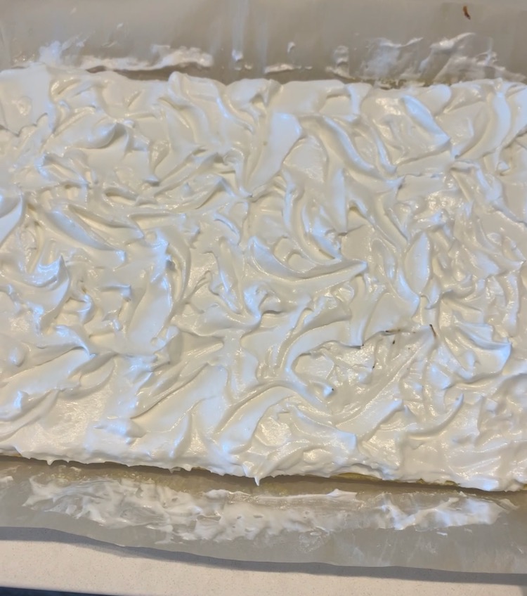 Dreamy Lemon Meringue Bars - The Mindful Meringue