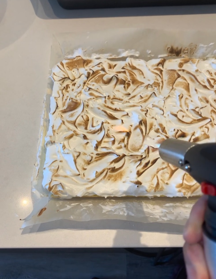 Dreamy Lemon Meringue Bars - The Mindful Meringue