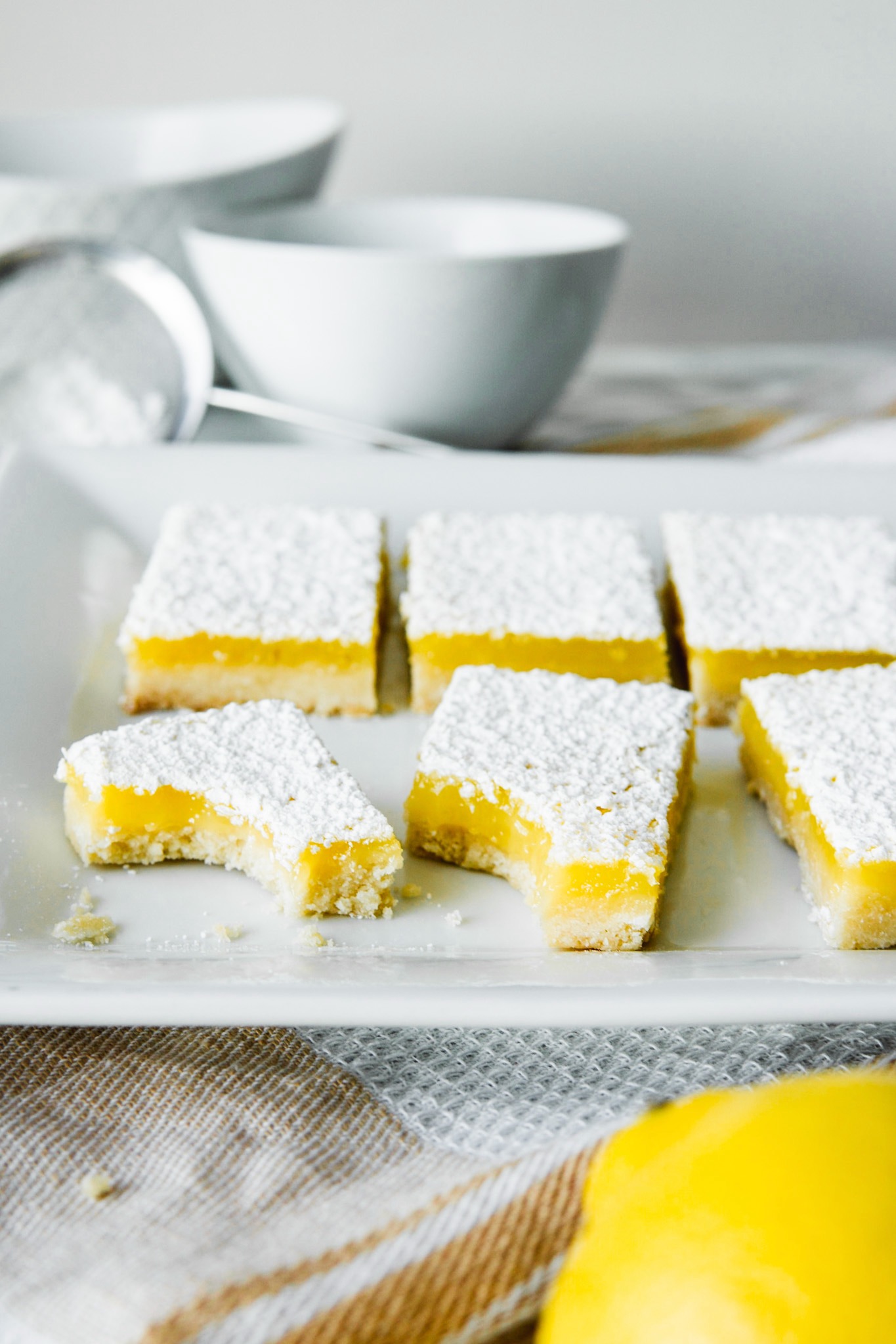 {Simple, Sweet & Tangy} Lemon Squares - The Mindful Meringue